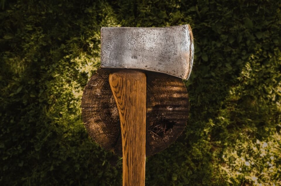 The Rise Of Competitive Axe Throwing: A Growing Sport